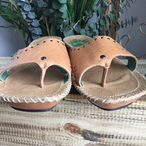 Indigo | Shoes | Clarks Indigo Tan Leather Sandals Womens 75 | Poshmark
